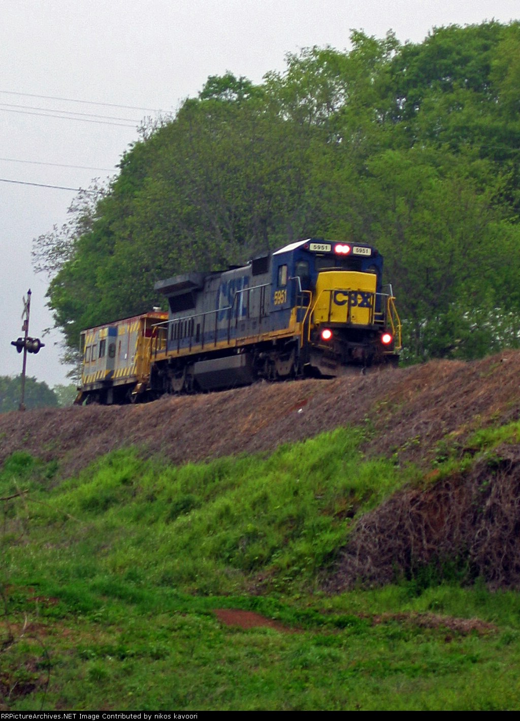 CSX 5951